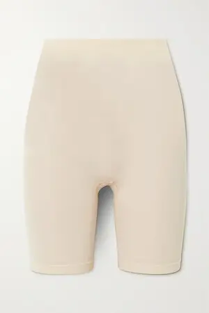 SKIMS Seamless Sculpt Mid Thigh Short - Neutrals