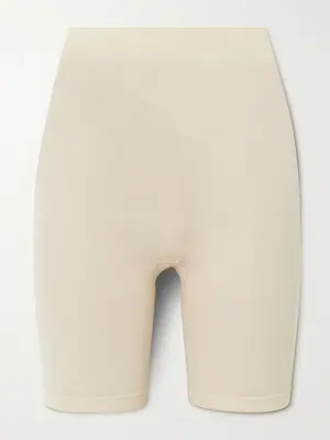 SKIMS Seamless Sculpt Mid Thigh Short - Neutrals