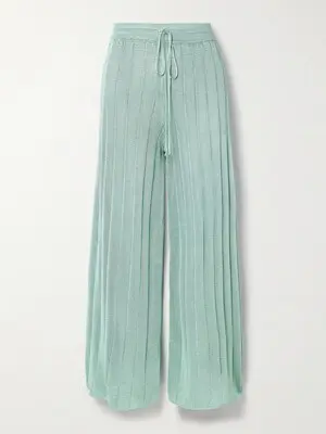Calle Del Mar Knee Length Pants For Women