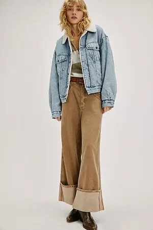 LEVI'S 90s Sherpa Trucker Jacket