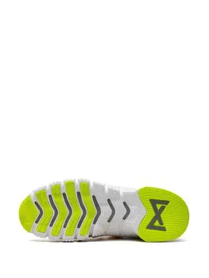 Nike Free Metcon Sneakers
