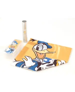 SUNGLASS HUT Disney Donald Duck Cleaning Kit - Multicolor