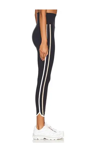 Beach Riot Nella Legging In Black,tan