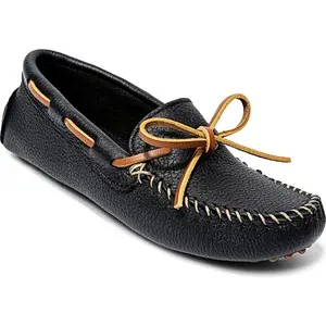 Minnetonka Lace Flats For Women