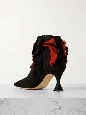 Manolo Blahnik Pompa 70 Ruffled Suede Ankle Boots
