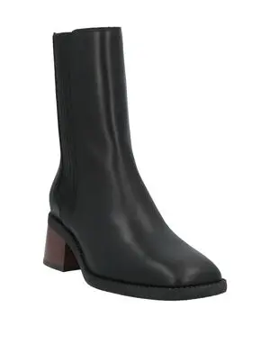TOD'S Leather Chelsea Boots - Black