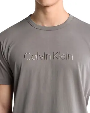 Calvin Klein Embroidered Logo Tee - Brushed Nickel