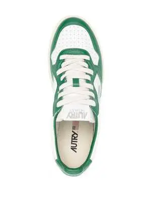 AUTRY Medalist Low Leather Sneakers