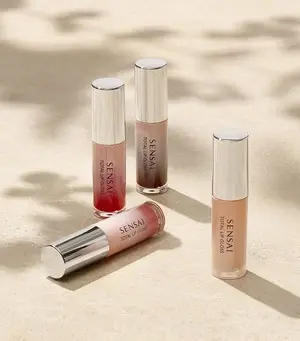 SENSAI Total Lip Gloss - Pink