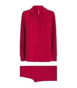 SKIMS Soft Lounge Ribbed Pyjama Set Red