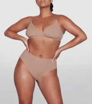 SKIMS Fits Everybody Triangle Bralette