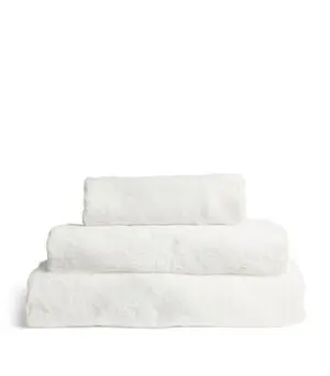 UCHINO Blissful Bath Towel - White