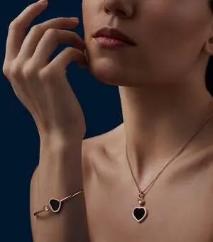 Chopard Diamond And Onyx Happy Hearts Bracelet - Rose Gold