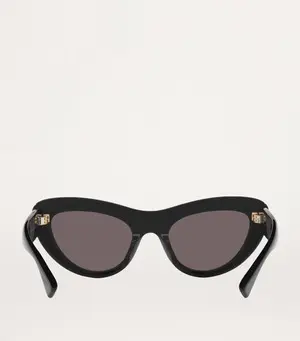 Bottega Veneta Cat Eye Sunglasses - Black