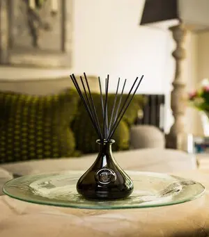 SENTI White Flowers Roman Diffuser