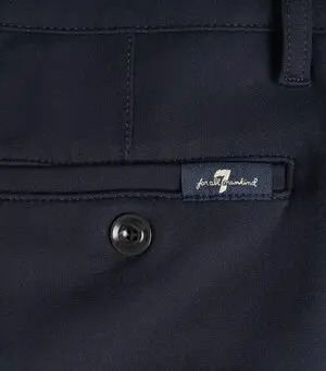 7 For All Mankind Tailored Chino Shorts With Stretch