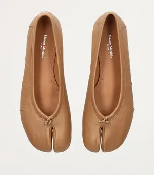 MAISON MARGIELA Leather Tabi Ballet Flats - Nude