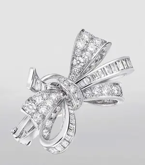 Graff Gold And Diamond Tilda’s Bow Stud Earrings