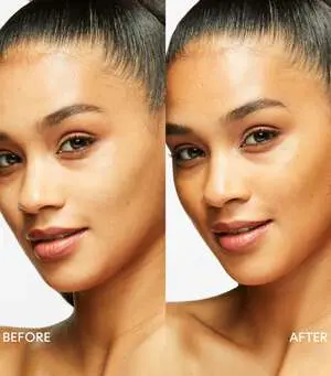 MAC COSMETICS Strobe Dewy Skin Tint