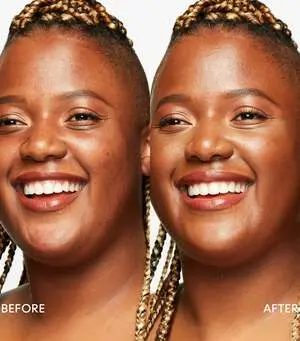MAC COSMETICS Strobe Dewy Skin Tint - Nude