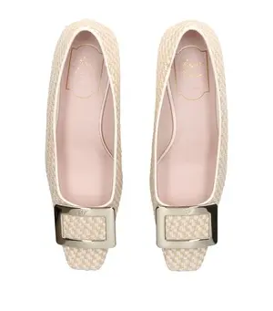ROGER VIVIER Belle Vivier Patent Leather Pumps - Beige