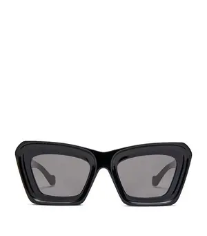 Loewe Loewe Bevelled Cat Eye Sunglasses Black