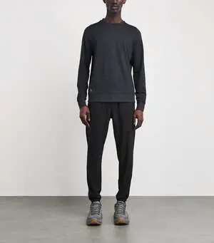 Vuori Ponto Performance Long Sleeve Sweatshirt