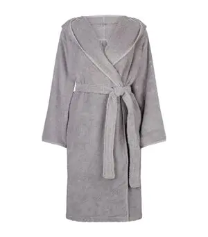 UCHINO Zero Twist Hooded Bathrobe