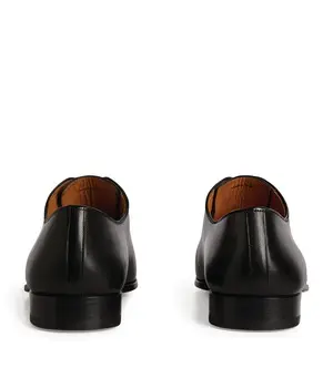 Magnanni Wholecut Oxford Shoes