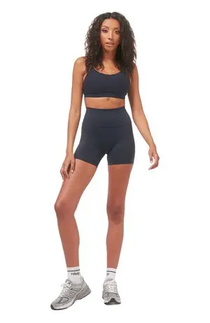 REBODY Hybrid High-Waisted Shorts Space Navy