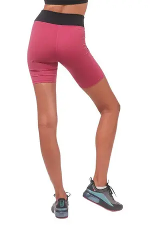 REBODY Vendetta Cloudlux Biker Shorts - Fuschia/black