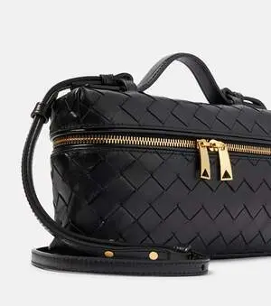 Bottega Veneta Intrecciato Leather Tote Bag - Black