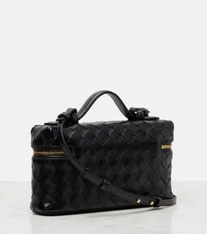 Bottega Veneta Intrecciato Leather Tote Bag - Black