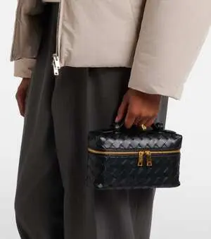 Bottega Veneta Intrecciato Leather Tote Bag - Black