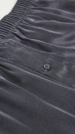 Lunya Washable Silk Boxers - Meditative Grey