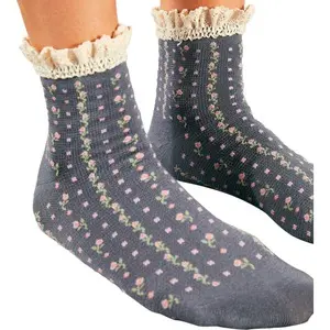 Free People Rosebud Waffle Knit Ankle Socks - Charcoal