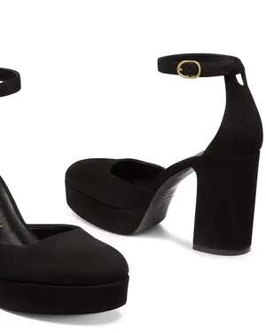 STUART WEITZMAN Dayna Platform Pumps