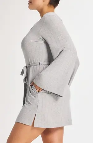 SAVAGE X FENTY Sleek Stitch Robe