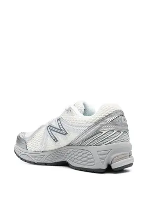 NEW BALANCE 860v2 Sneakers - White