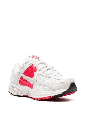 Nike Zoom Vomero Sneakers