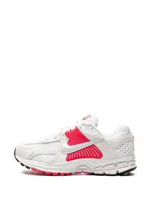 Nike Zoom Vomero Sneakers