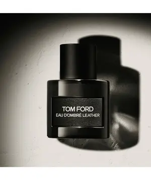 TOM FORD Eau D'ombre Leather Spray - No Color