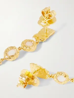 Pacharee Moss Deco -plated Pearl Earrings
