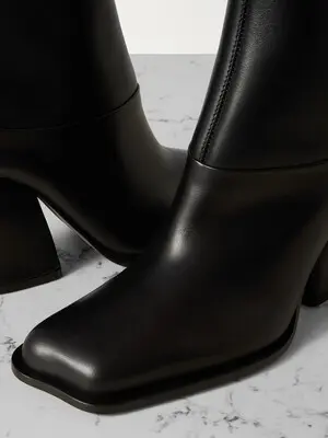 Loewe Onda Leather Ankle Boots