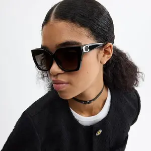 COACH Full Fit Maxi Sculpted C Square Cat Eye Sunglasses - Black