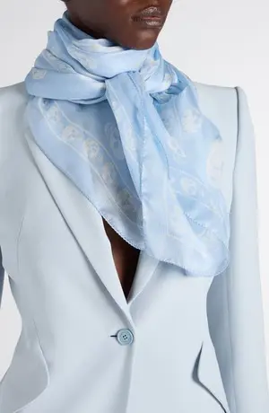 Alexander McQueen Skull Print Silk Scarf - Iceblue/white