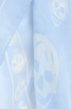 Alexander McQueen Skull Print Silk Scarf - Iceblue/white