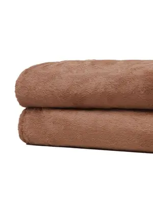 Apparis Jumbo Brady Blanket