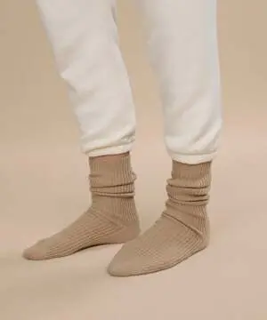 Jenni Kayne Cashmere Ribbed Socks - Brown