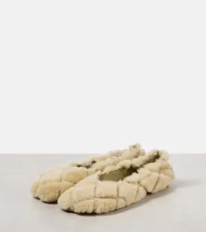 Burberry Baby Quilted Shearling Ballet Flats - Green